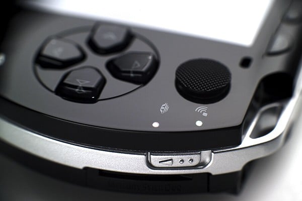 9 Controller Terburuk Yang Bikin Kamu Keki Ketika Bermain Game ...