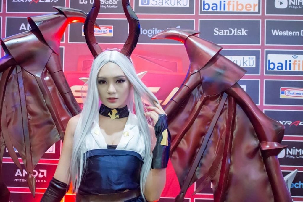 9 Cosplay AOV yang bakalan bikin kamu nelan ludah - Gamebrott.com