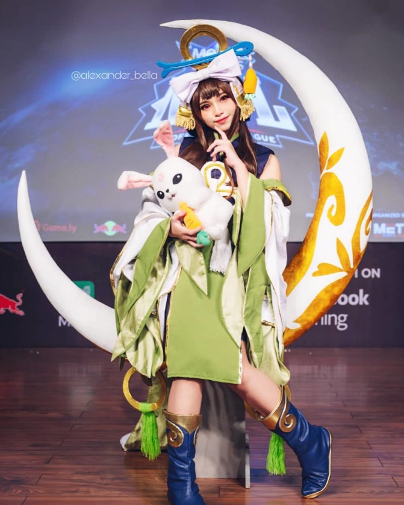 9 Cosplayer Mobile Legends Yang Buat Hero Cantikmu Hidup! - Gamebrott.com