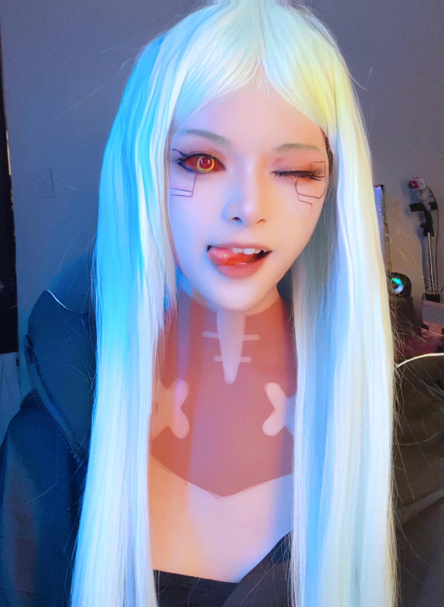 10 Cosplay Cyberpunk Edgerunners yang Bikin Kalian Gagal Move-On