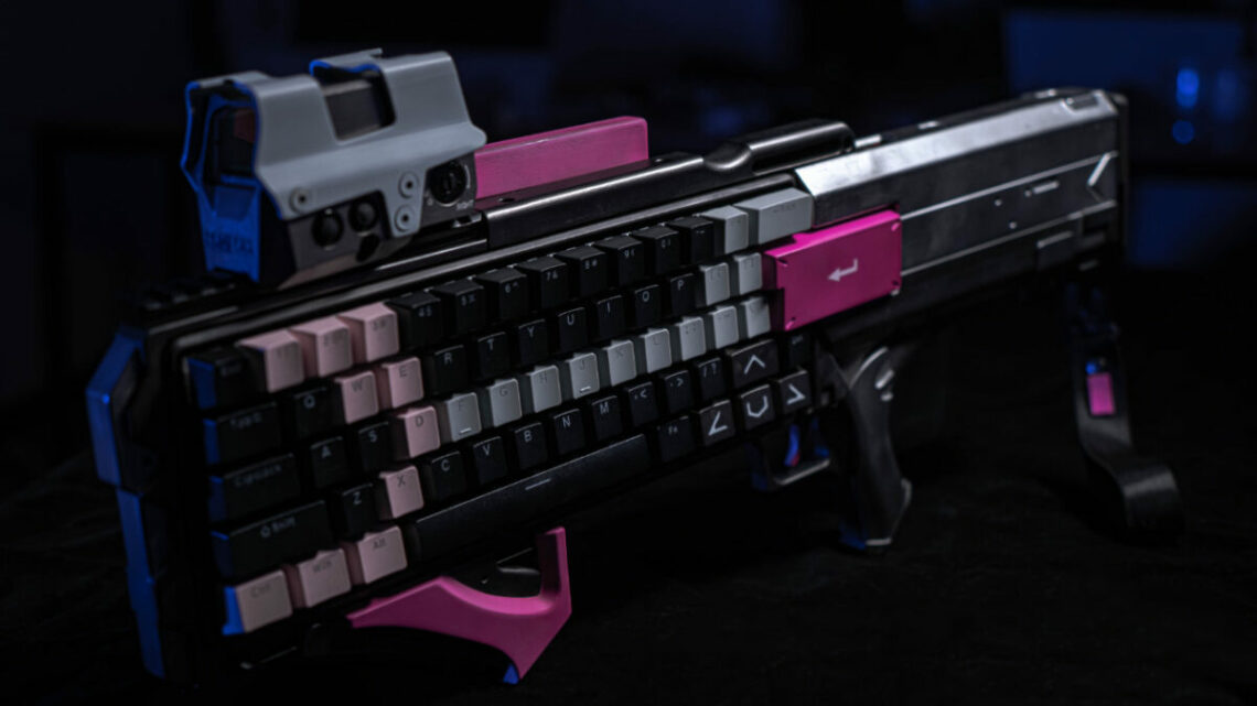 Seorang Gamer Buat Keyboard Bertemakan Neural Cloud Layaknya Senjata ...