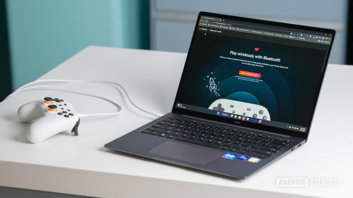 Layanan Server Mati, Controller Google Stadia Masih Bisa Dipakai Gamer ...