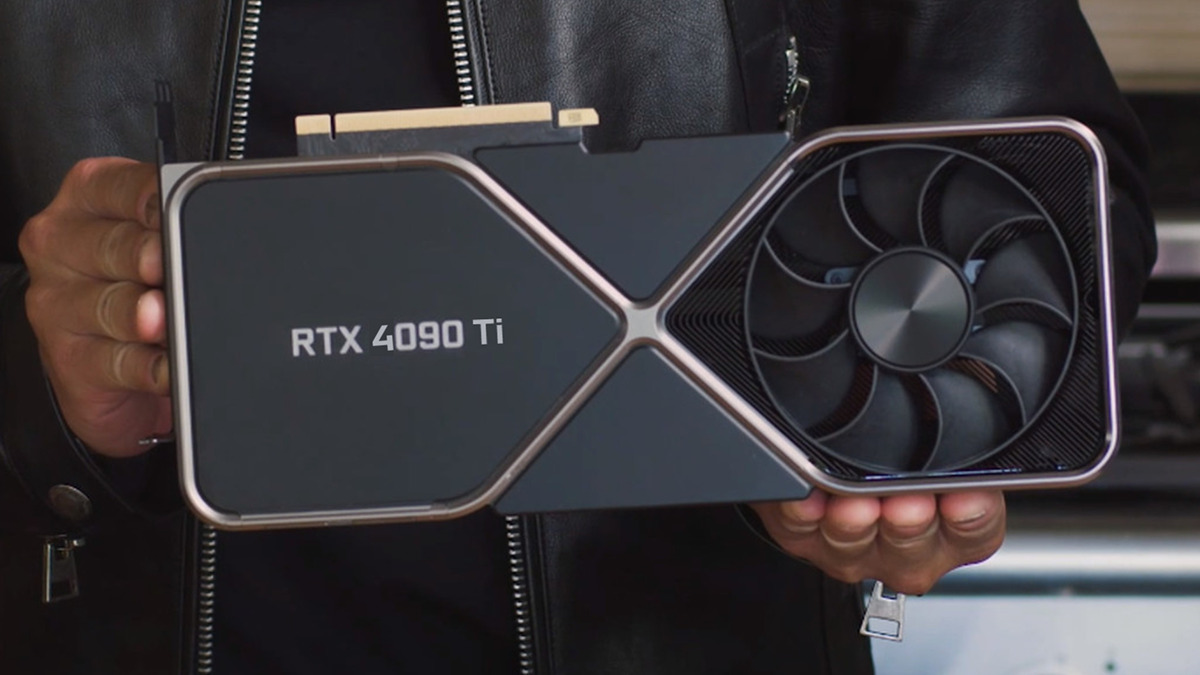 [Rumor] Beredar Penampakan NVIDIA RTX 4090 Ti dengan Ukuran 4 Slot