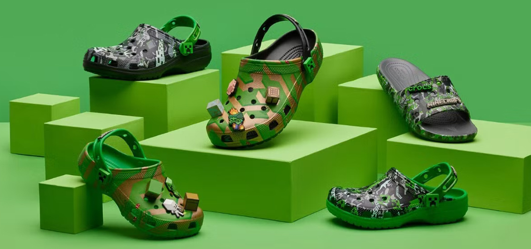 Minecraft Kolaborasi dengan... Sendal Crocs - Gamebrott.com