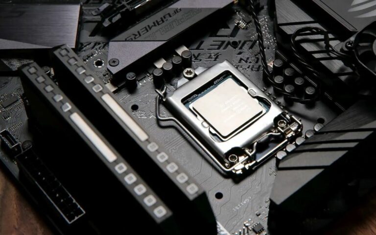 7 Tips Memilih Motherboard Sesuai Kebutuhan yang Harus Kalian Ketahui ...