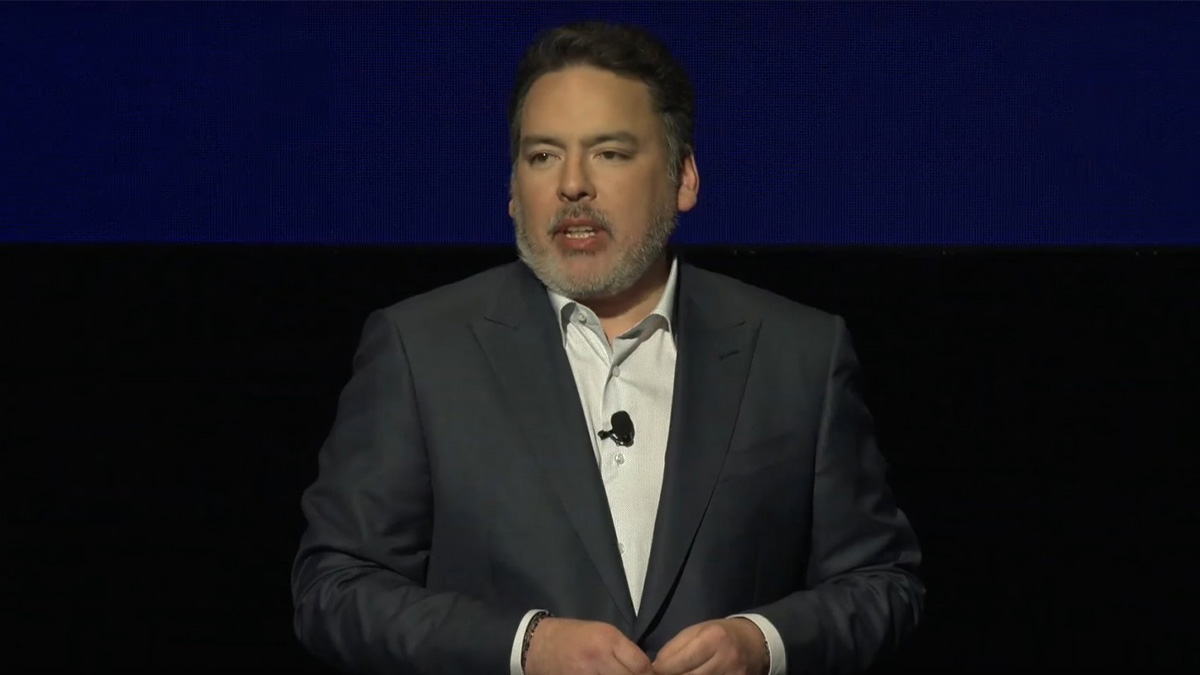 Mantan Bos PlayStation Shawn Layden Sebut Apple dan Amazon Dianggap ...