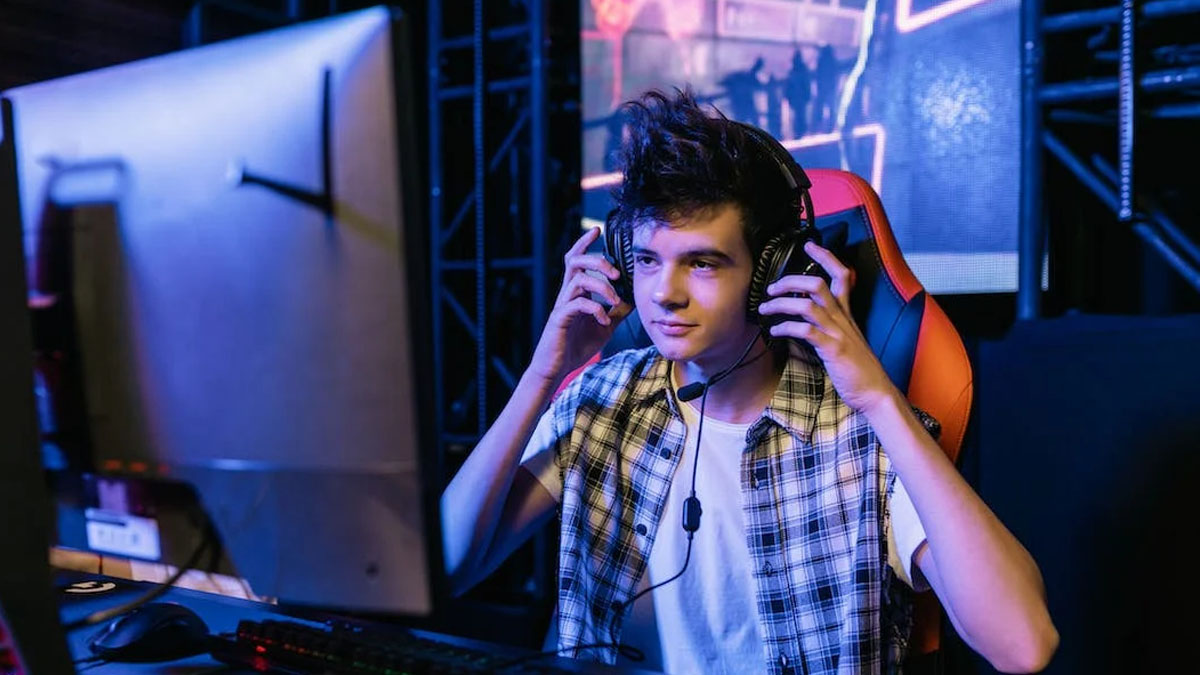 Daftar Harga Headset Gaming Terbaik 2023 di Bawah 500 Ribu