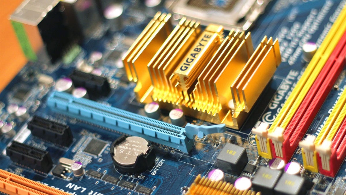 Mengenal Perbedaan Motherboard ATX, Micro-ATX, dan Mini-ITX