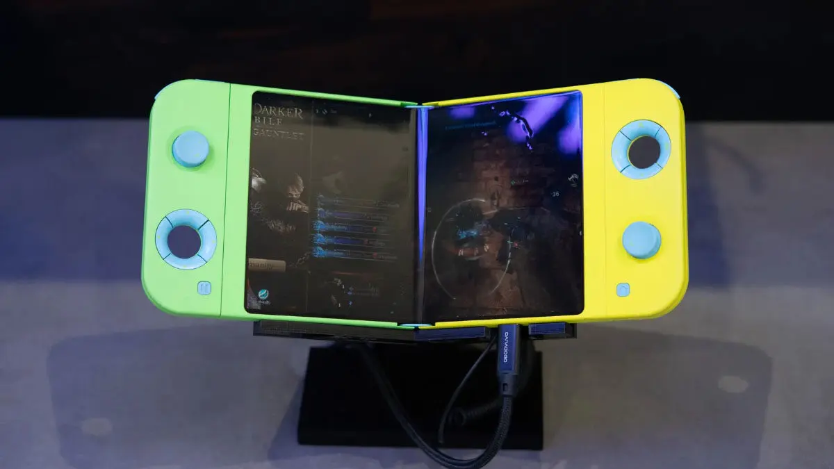 Prototype Handheld Samsung Ini Mirip Switch Namun Bisa Dilipat