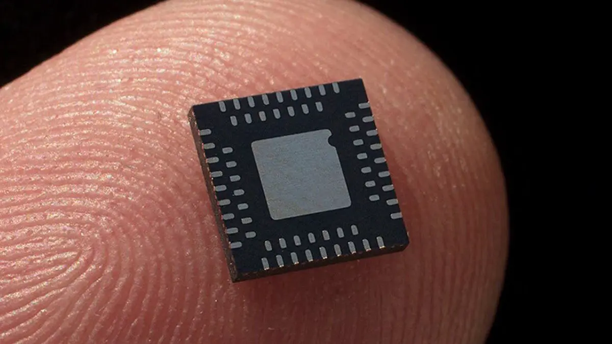 Intel dan Qualcomm Minta Presiden Trump Bebaskan Tarif Material Chip
