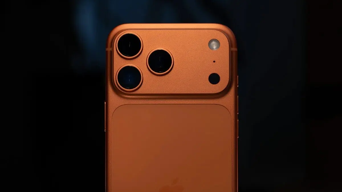 Pengguna Temukan iPhone 17 Pro Max Berubah Warna, Masalah Oksidasi?