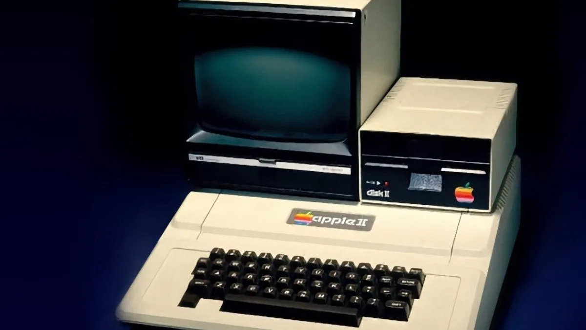 7 Komputer Paling Revolusioner pada Zamannya, Ada Buatan Apple!